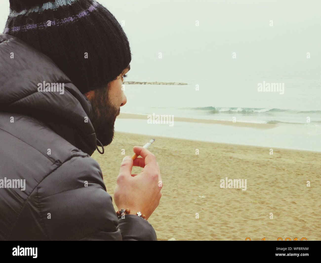 Cigarette beach -Fotos und -Bildmaterial in hoher Auflösung – Alamy