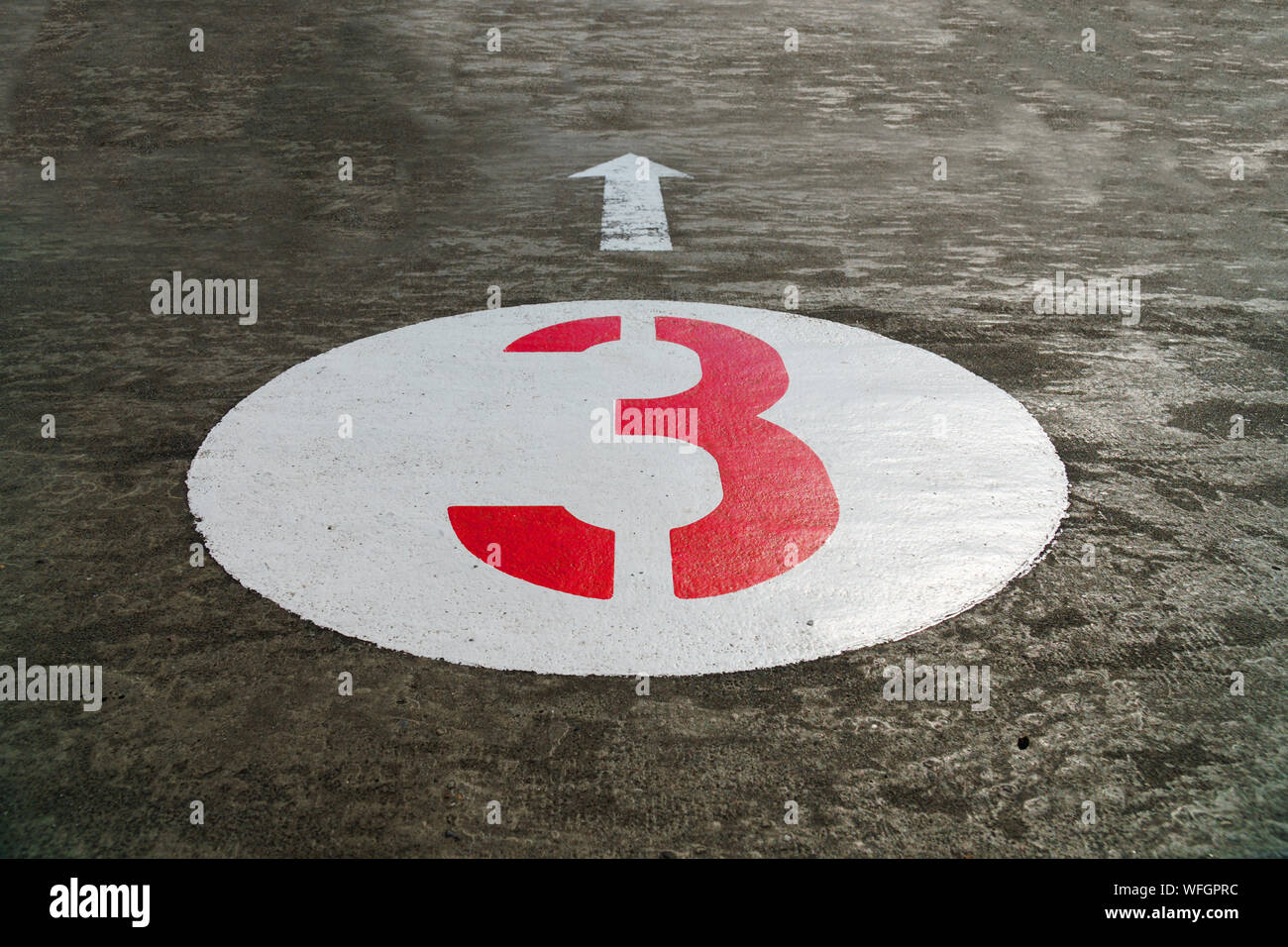 45 grad winkel -Fotos und -Bildmaterial in hoher Auflösung – Alamy