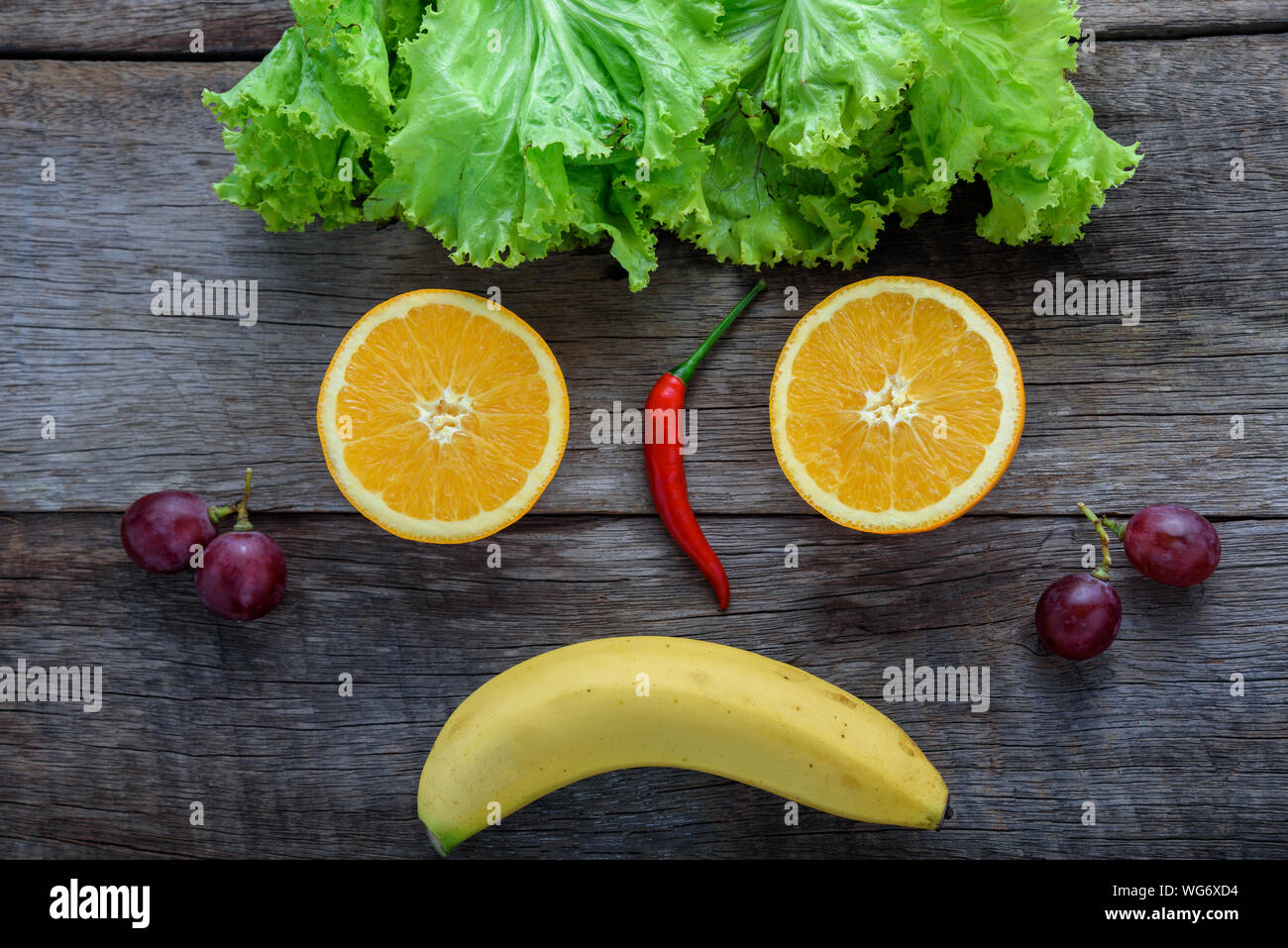 Obst und gemüse gesicht -Fotos und -Bildmaterial in hoher Auflösung – Alamy