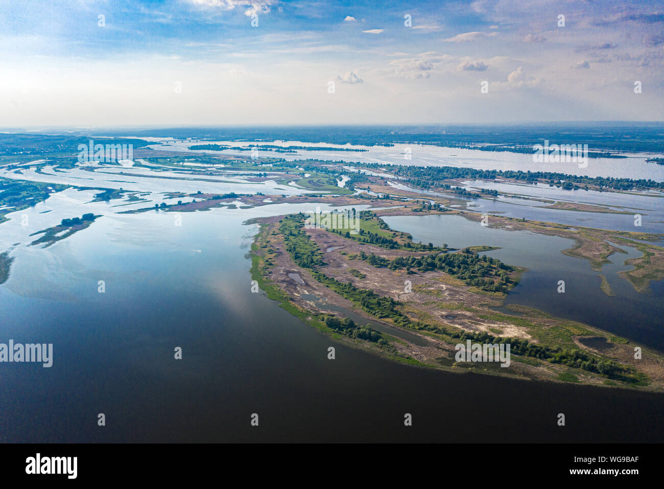 Schöne aussicht auf den fluss wolga -Fotos und -Bildmaterial in hoher ...