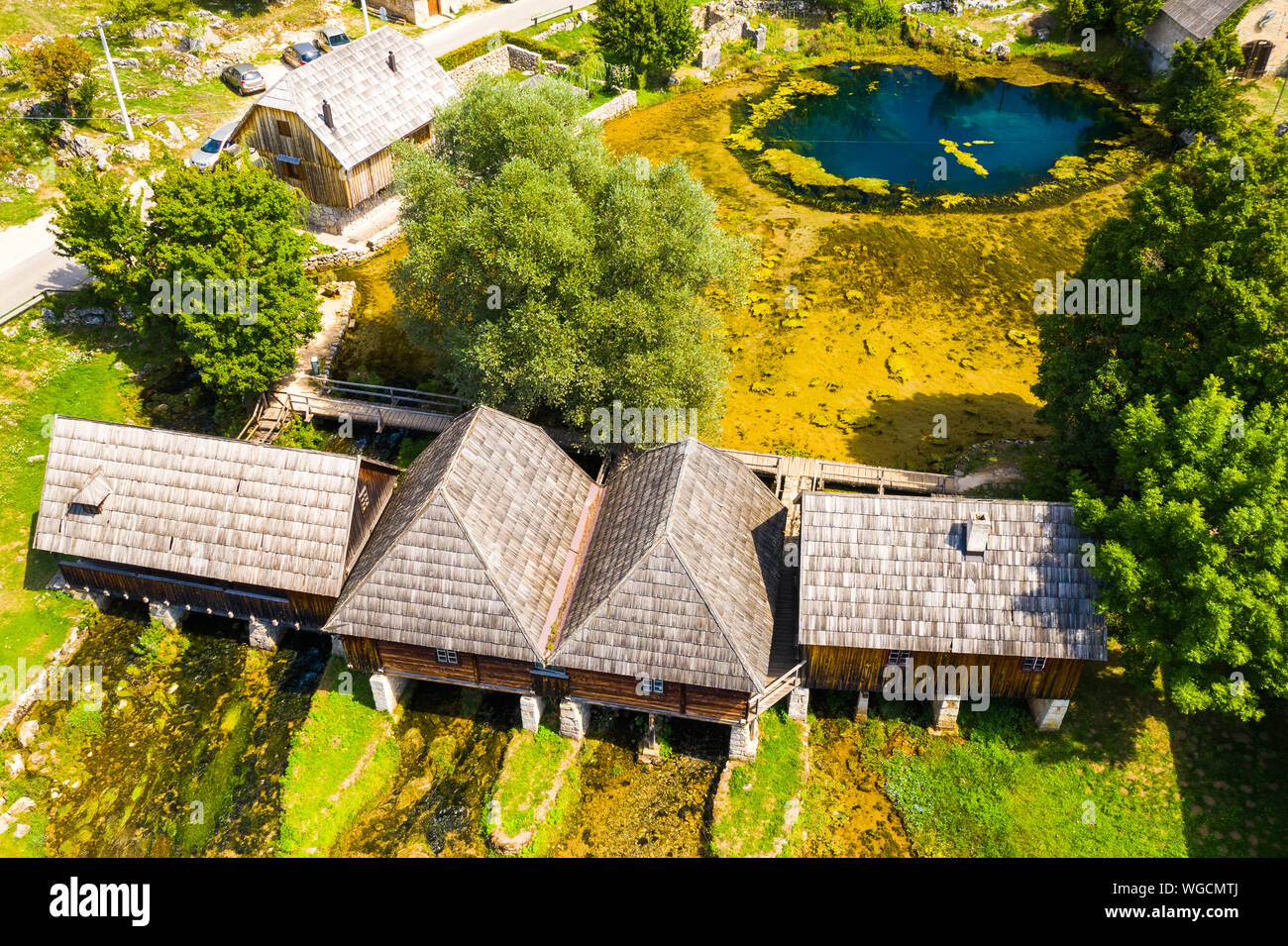Kroatien, Region Lika, Majerovo vrilo Quelle der Fluss Gacka ...