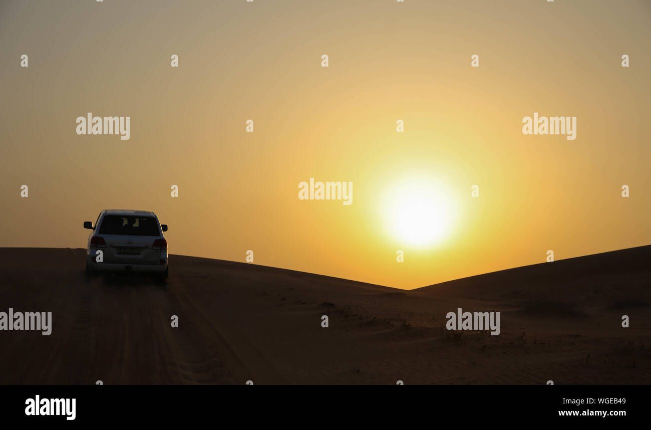 Auto wüste -Fotos und -Bildmaterial in hoher Auflösung – Alamy