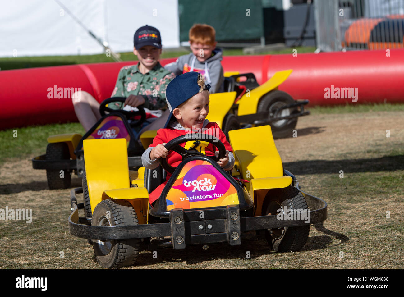 Kartfahren in silverstone -Fotos und -Bildmaterial in hoher Auflösung – Alamy