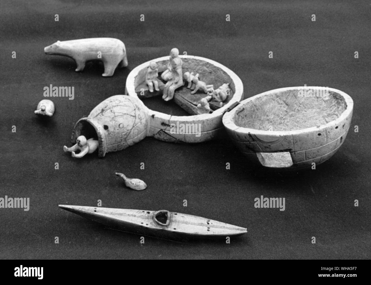 Inuit carving -Fotos und -Bildmaterial in hoher Auflösung – Alamy