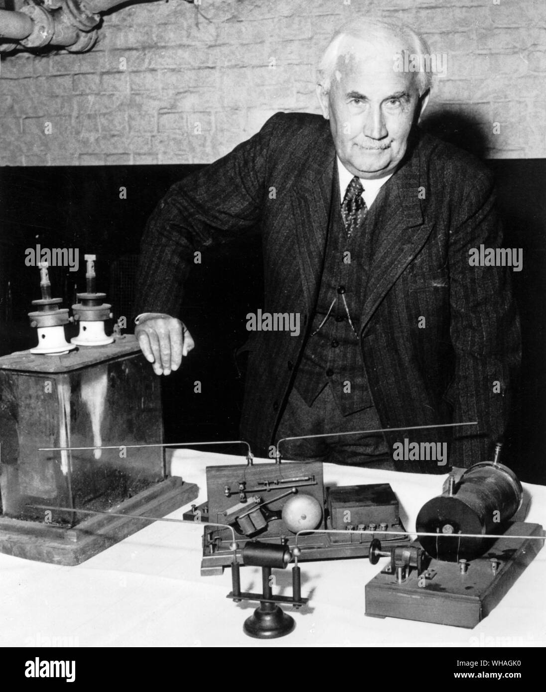 Gestorben 1957 -Fotos und -Bildmaterial in hoher Auflösung – Alamy