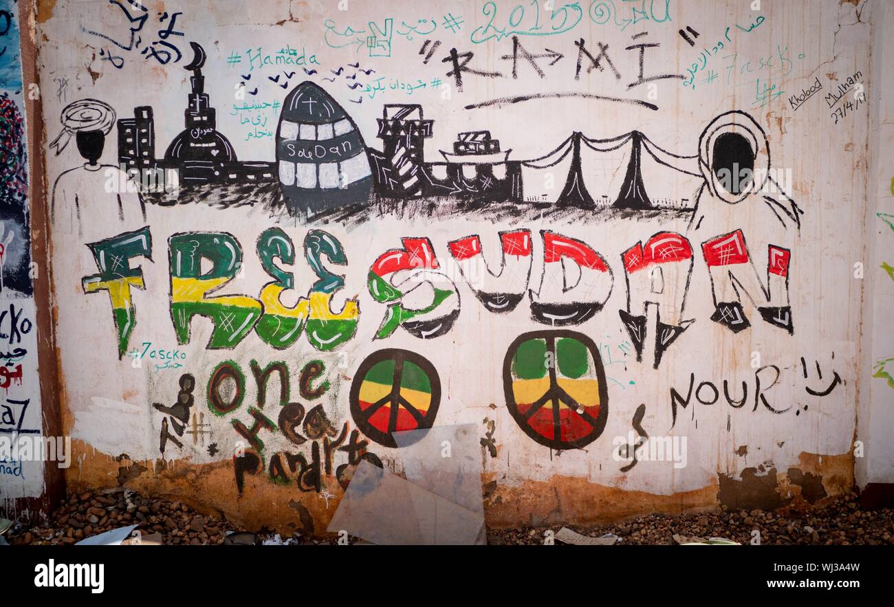 Khartum, Sudan. 03 Sep, 2019. "Sudan" kann als Graffiti am Rande des ...