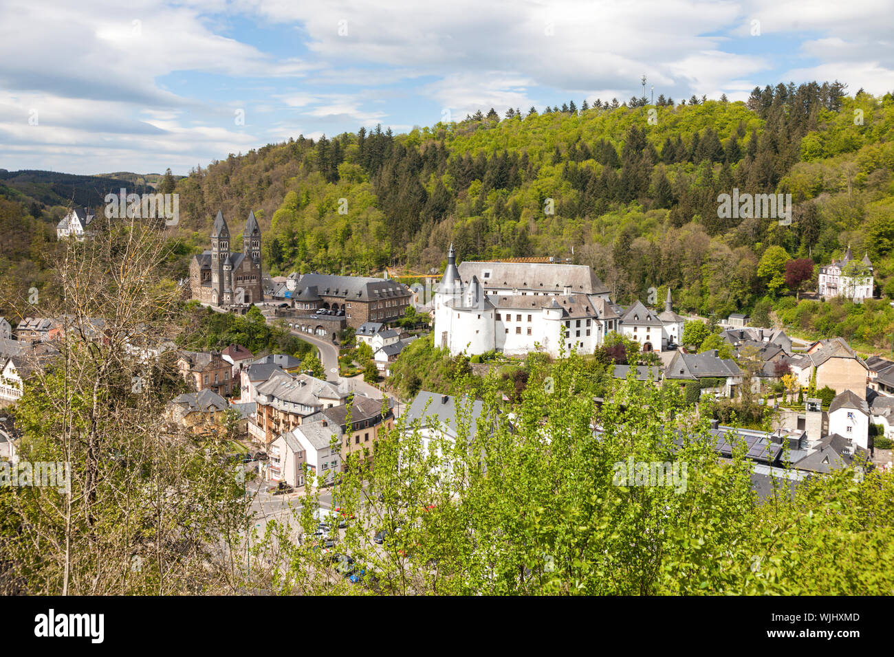 Stadtkirche von clervaux -Fotos und -Bildmaterial in hoher Auflösung ...