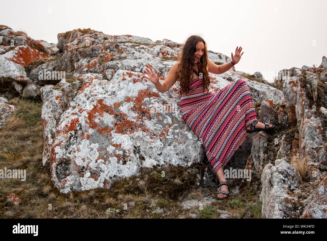Beine breit mädchen -Fotos und -Bildmaterial in hoher Auflösung – Alamy