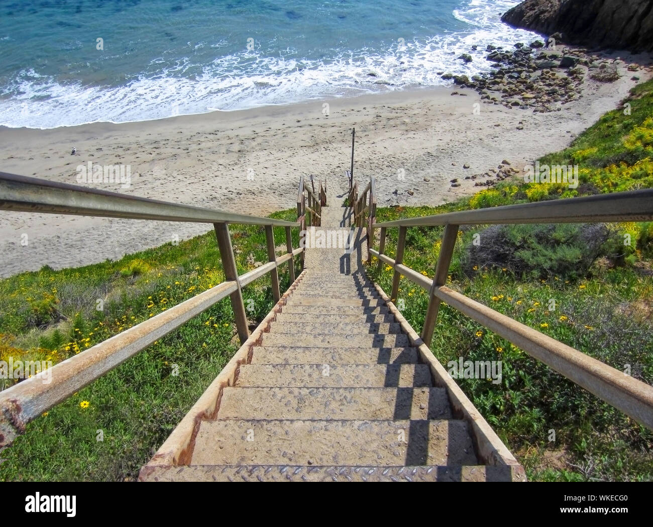 Schritte zum strand -Fotos und -Bildmaterial in hoher Auflösung – Alamy
