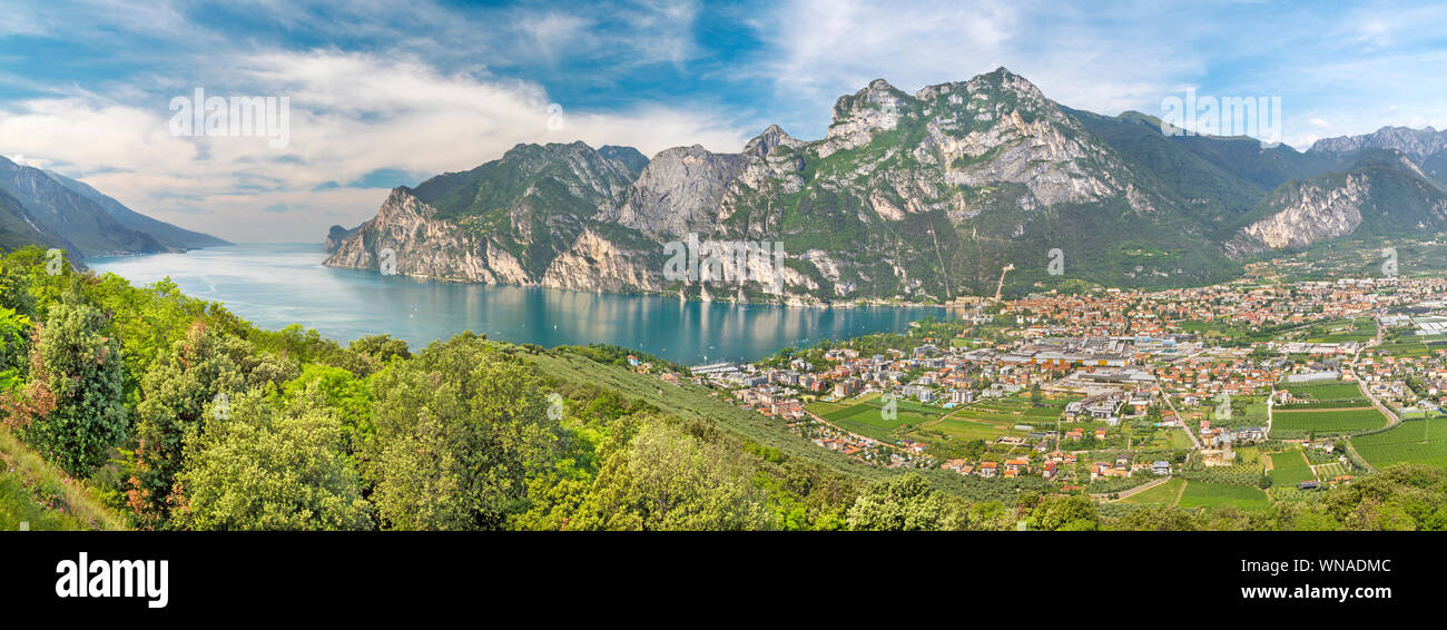 Lago del garda -Fotos und -Bildmaterial in hoher Auflösung – Alamy