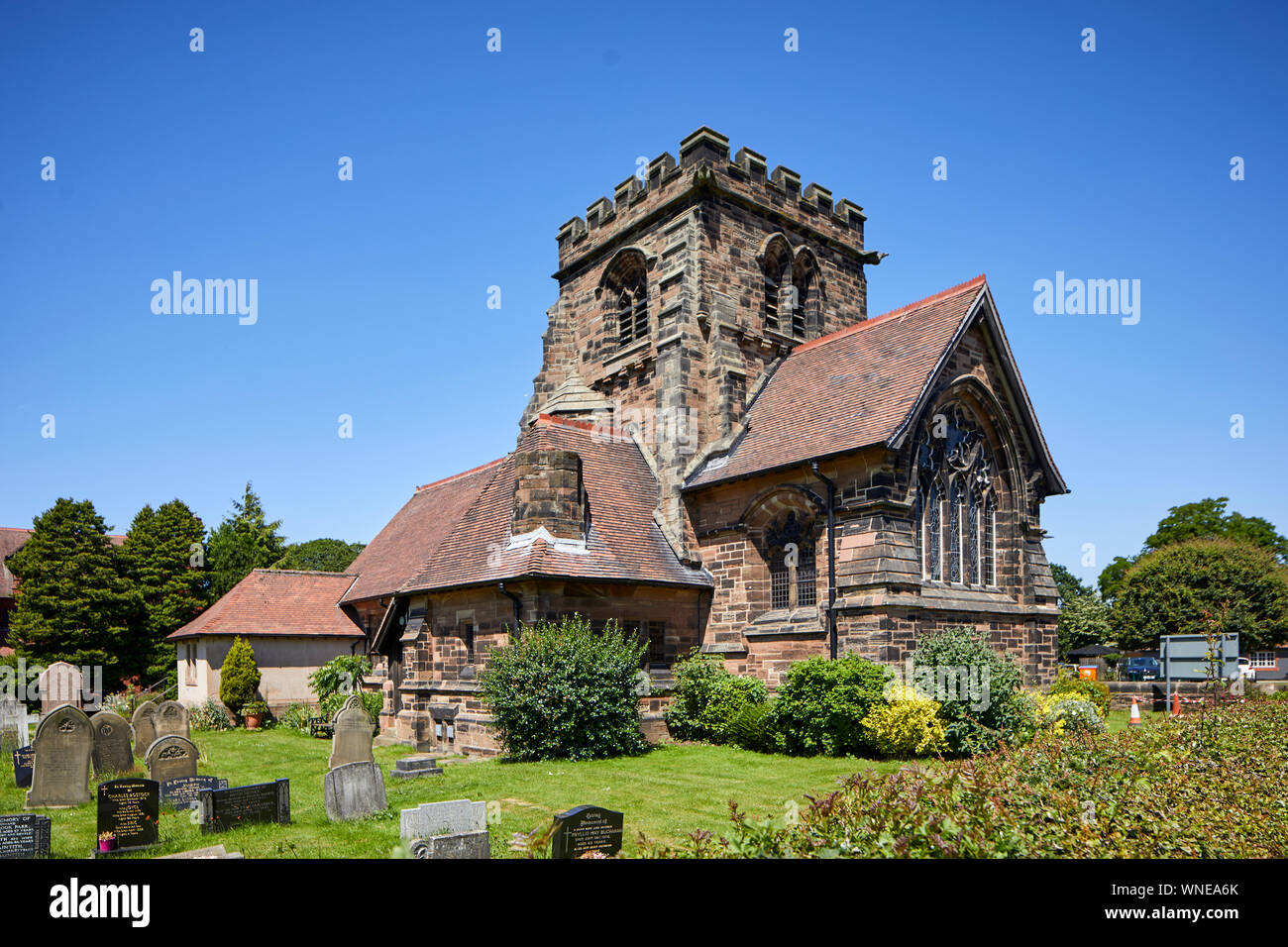 Kreuz aus rotem sandstein -Fotos und -Bildmaterial in hoher Auflösung ...