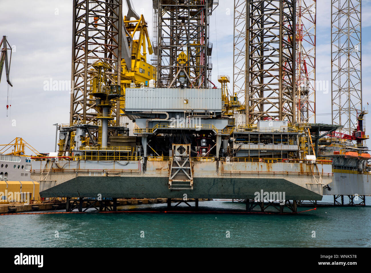 Shipbuilding town -Fotos und -Bildmaterial in hoher Auflösung – Alamy