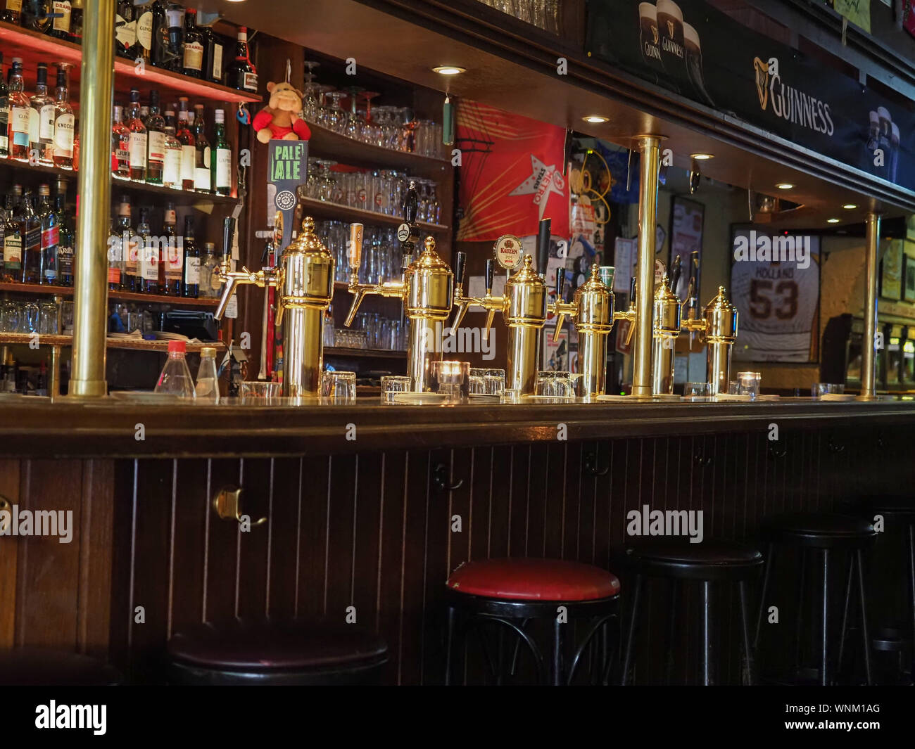 Irish pub germany -Fotos und -Bildmaterial in hoher Auflösung – Alamy