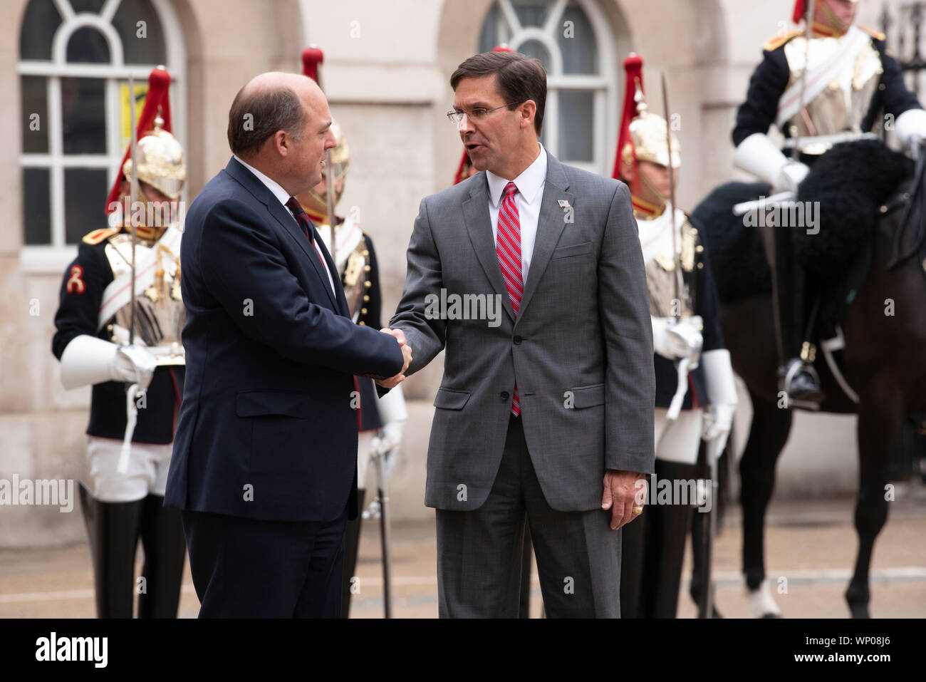 Britischer verteidigungsminister ben wallace -Fotos und -Bildmaterial ...
