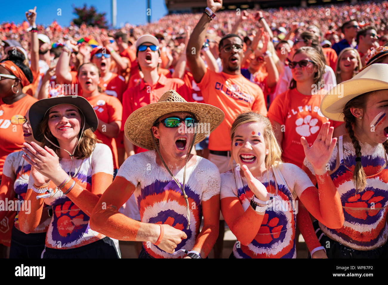 Clemson Tiger student Fans während der NCAA College Football Spiel ...