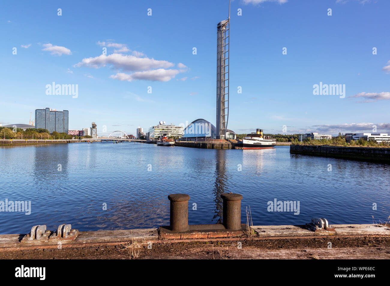 Kommerzielles Flussboot Stockfotos und -bilder Kaufen - Alamy