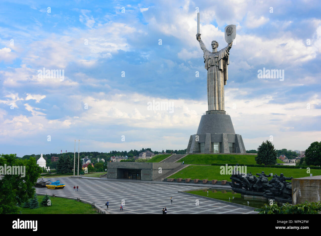 Rodina mat mutterland denkmal in kyiv -Fotos und -Bildmaterial in hoher ...