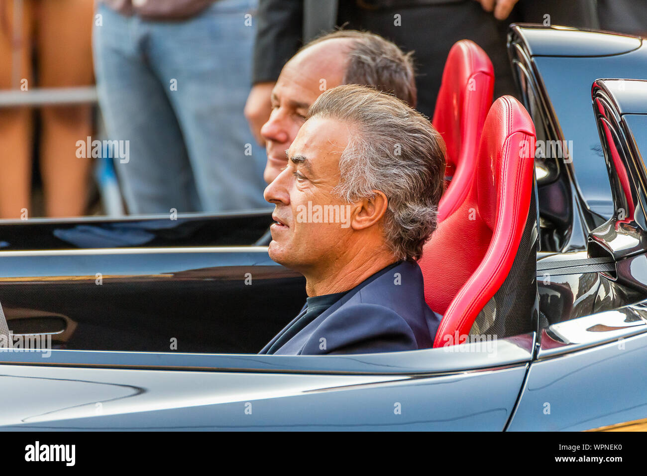 Gerhard berger and jean alesi -Fotos und -Bildmaterial in hoher ...