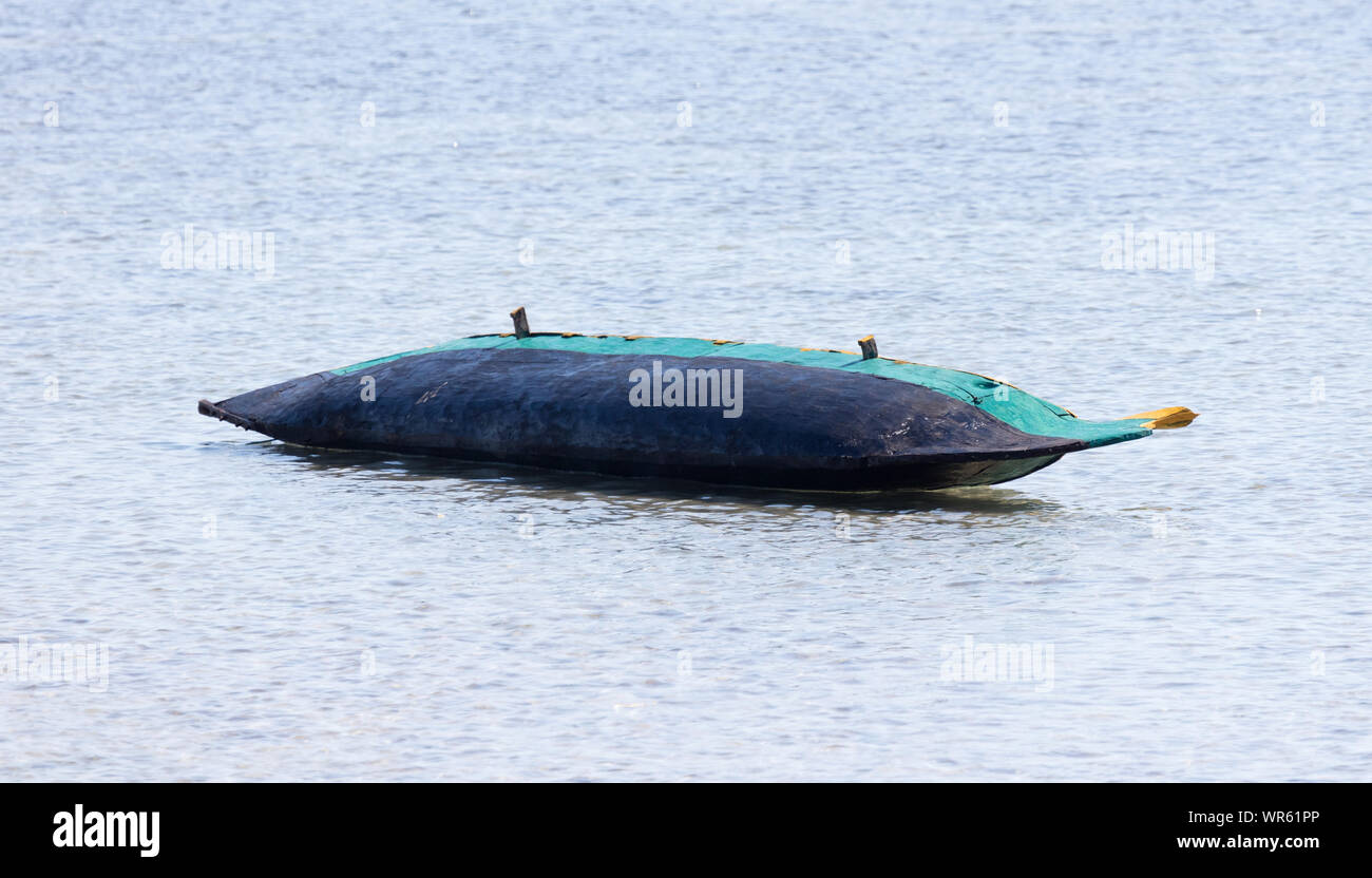 Outrigger Pirogue Stockfotos & Outrigger Pirogue Bilder - Alamy