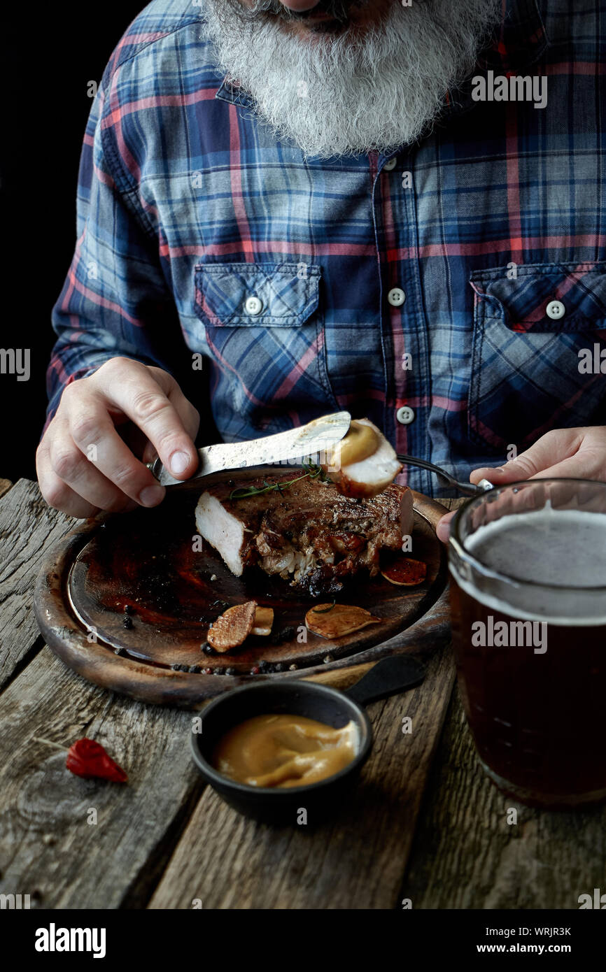 Bar Brutal Stockfotos und -bilder Kaufen - Alamy