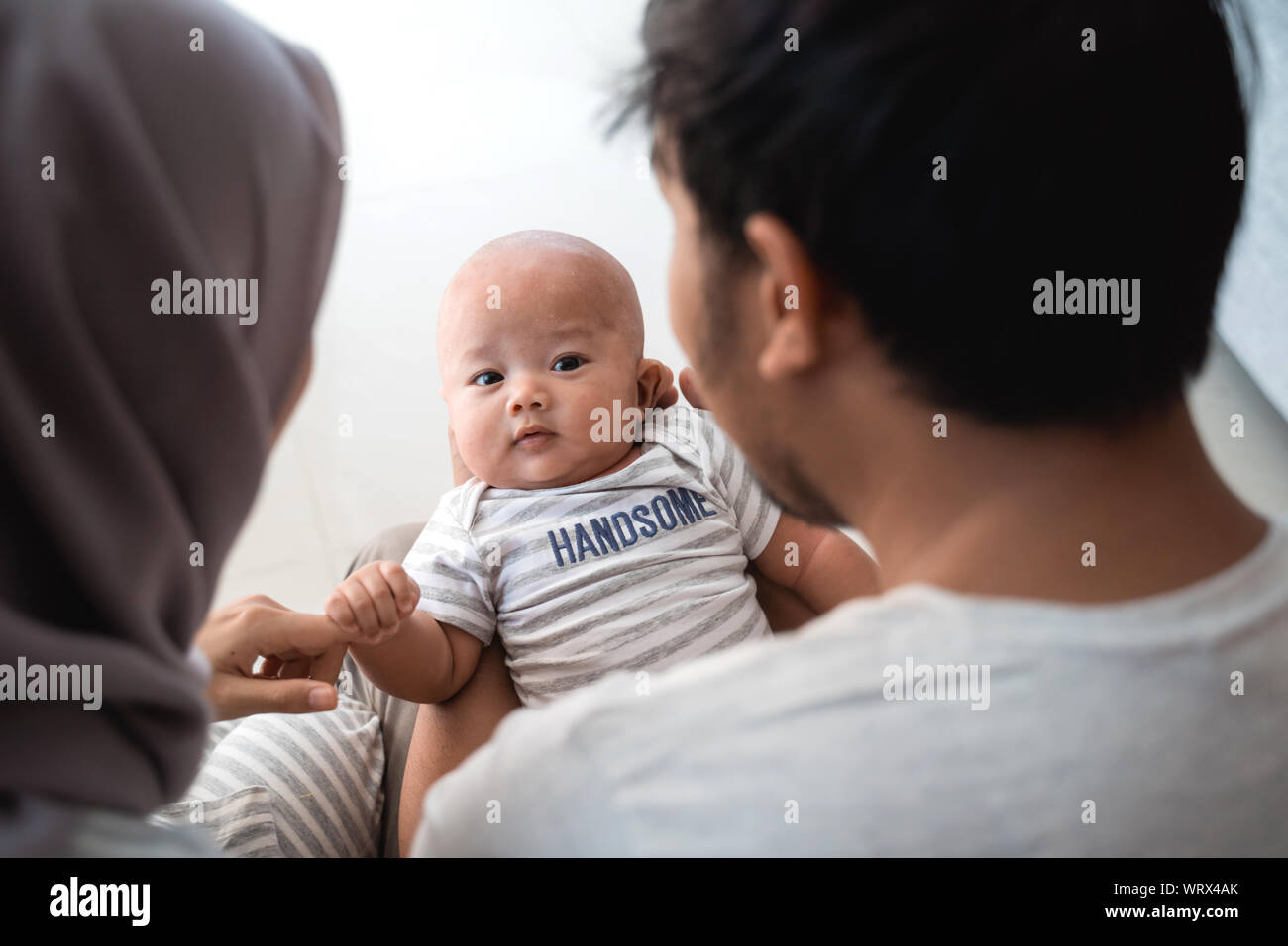 Eltern Eltern Eltern Zu Hause Stockfotos und -bilder Kaufen - Alamy