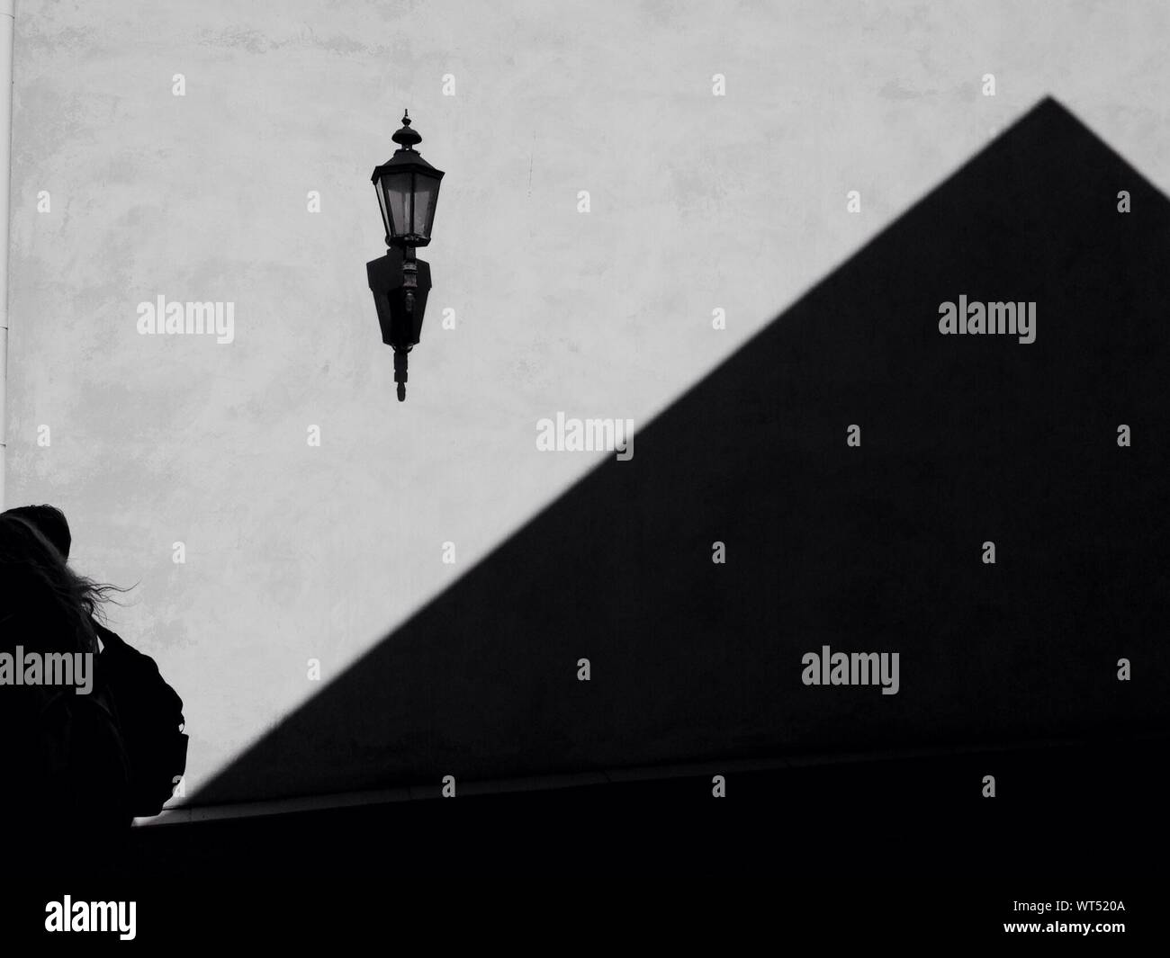 Estructura piramidal -Fotos und -Bildmaterial in hoher Auflösung – Alamy