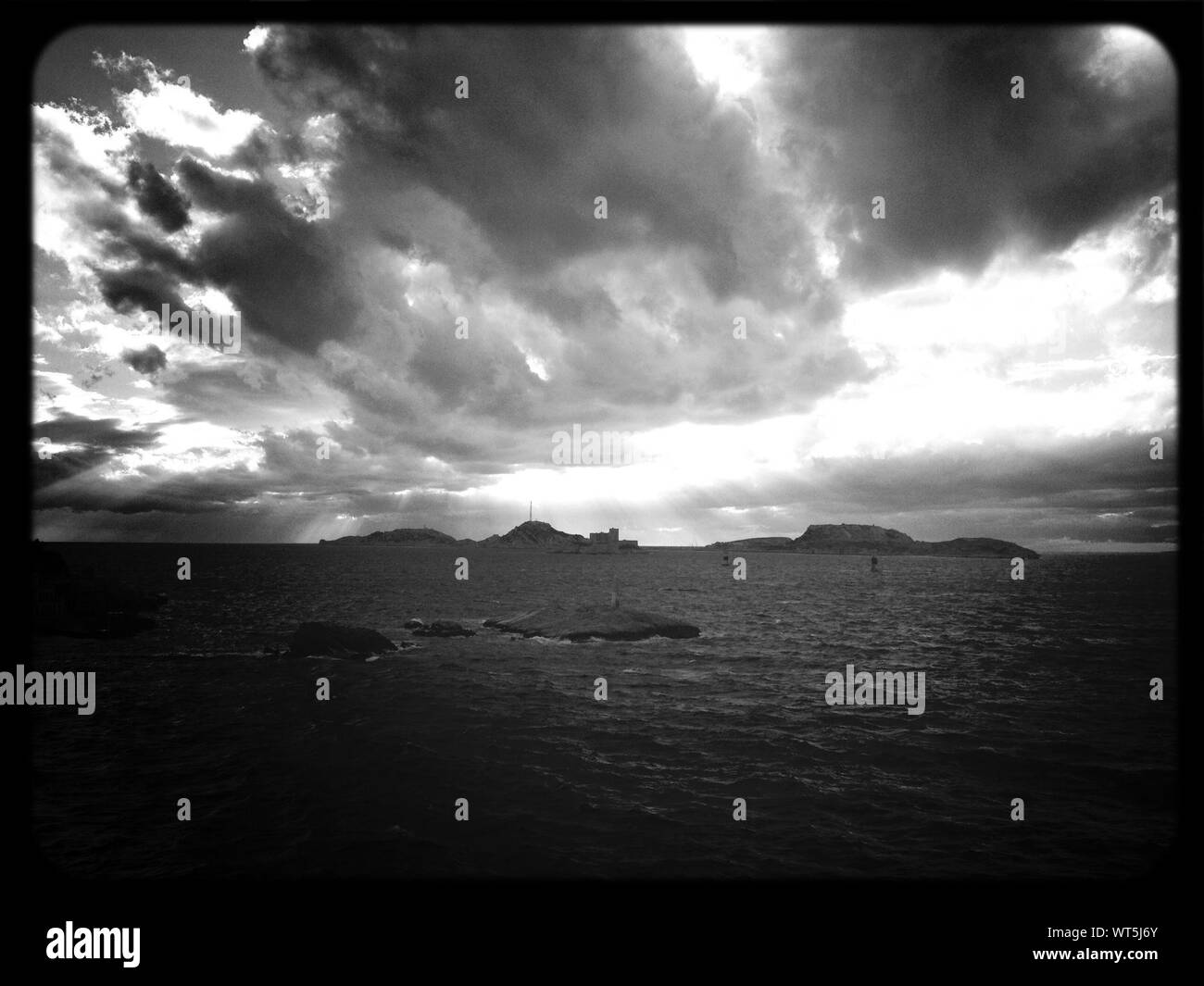 Wellige wolken Stockfotos und -bilder Kaufen - Alamy