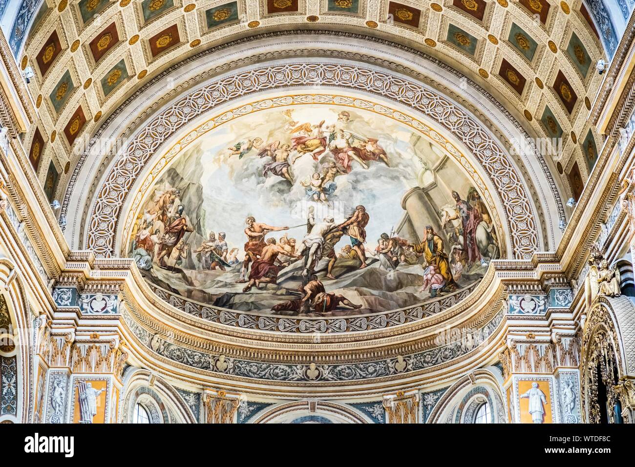 Fresko mit dem Martyrium des Hl. Andreas in der Apsis, die Basilika Sant'Andrea, Mantua ...