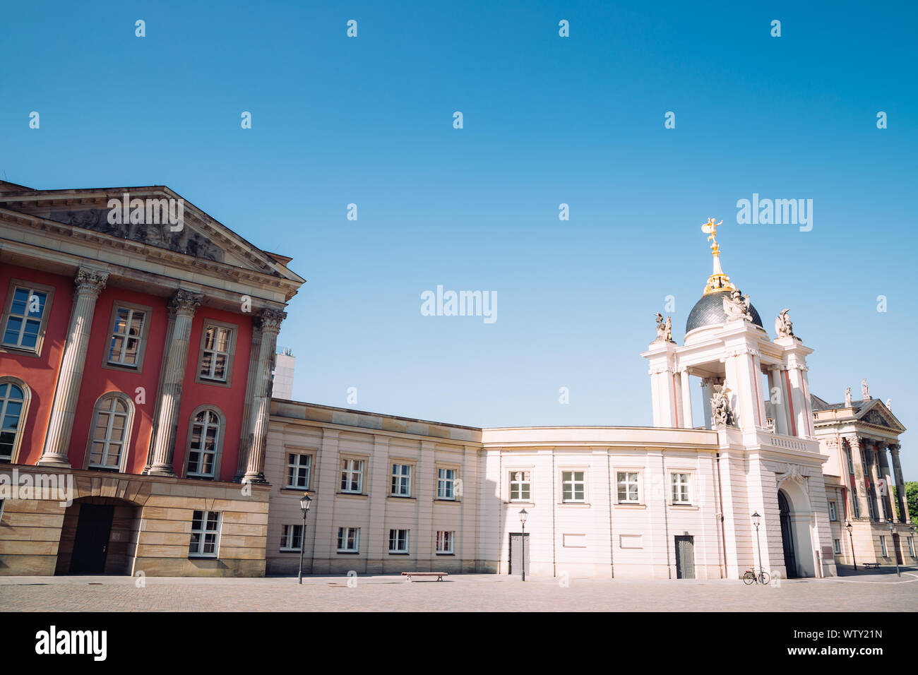 Brandenburg landtag brandenburg landtag -Fotos und -Bildmaterial in ...