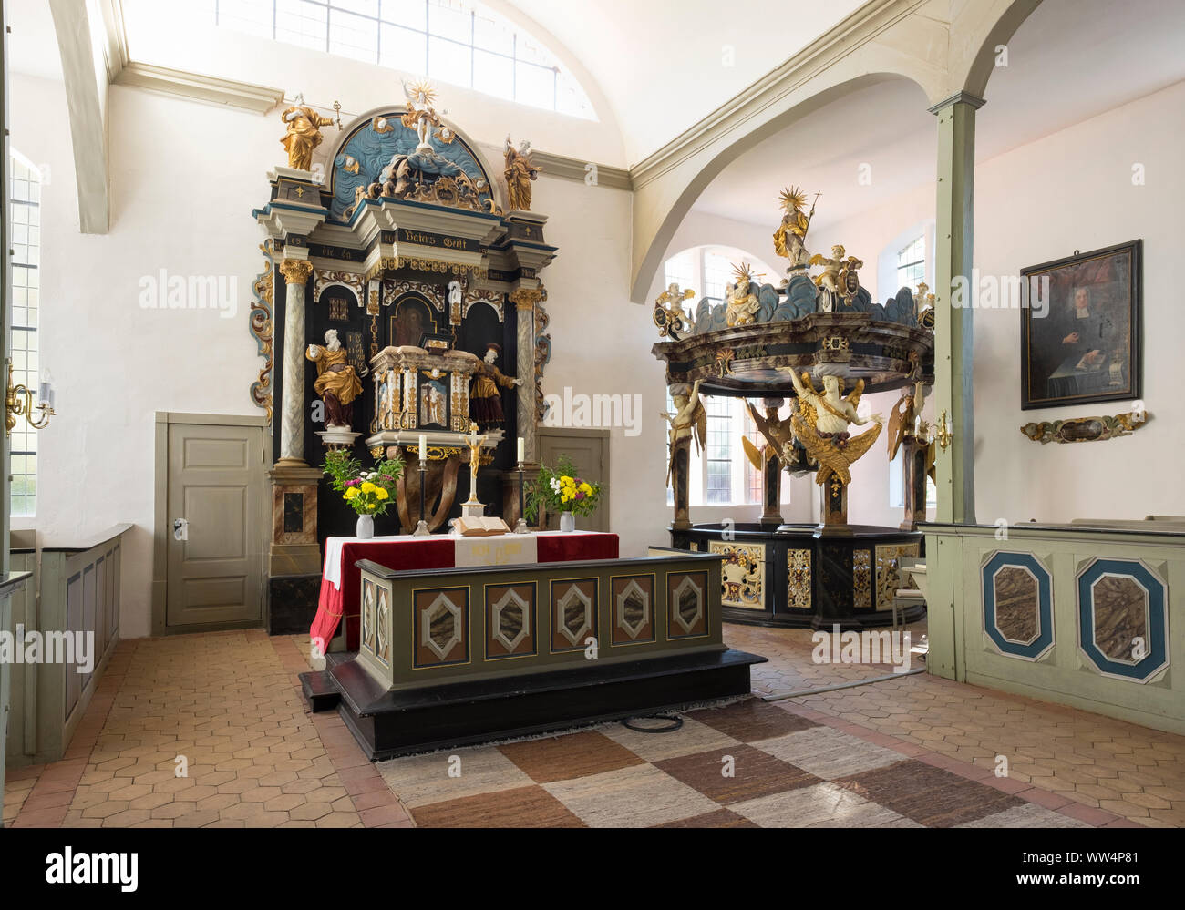 Altar und Baptisterium, Sailor's Church in Ostsee wellness Prerow ...