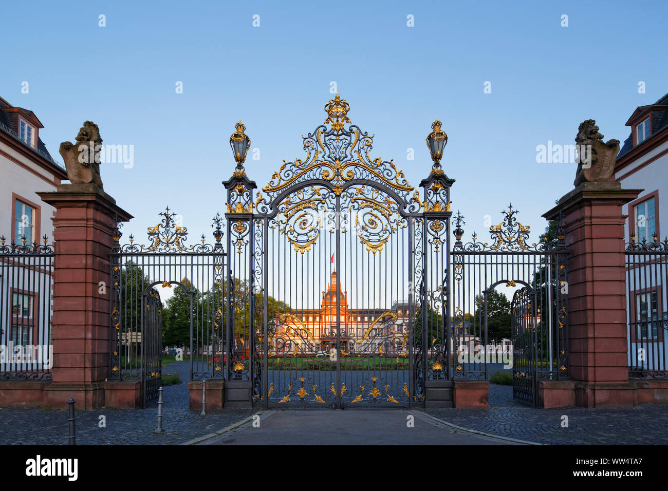 Hanau Castle Philippsruhe Stockfotos und -bilder Kaufen - Alamy
