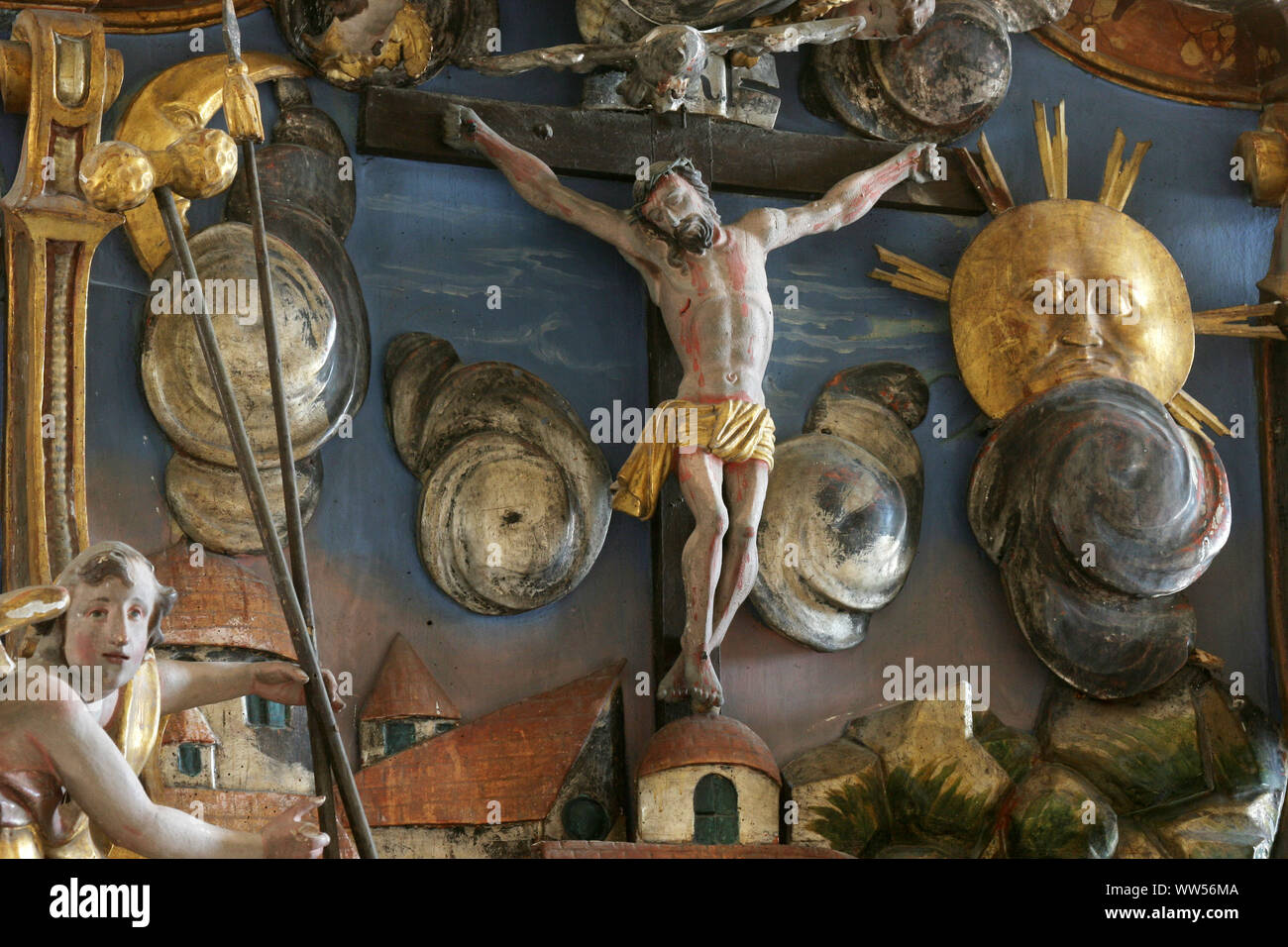 Kreuzigung auf dem Altar der Passion Christi in der Kirche der Heiligen Maria Magdalena in Cazma ...