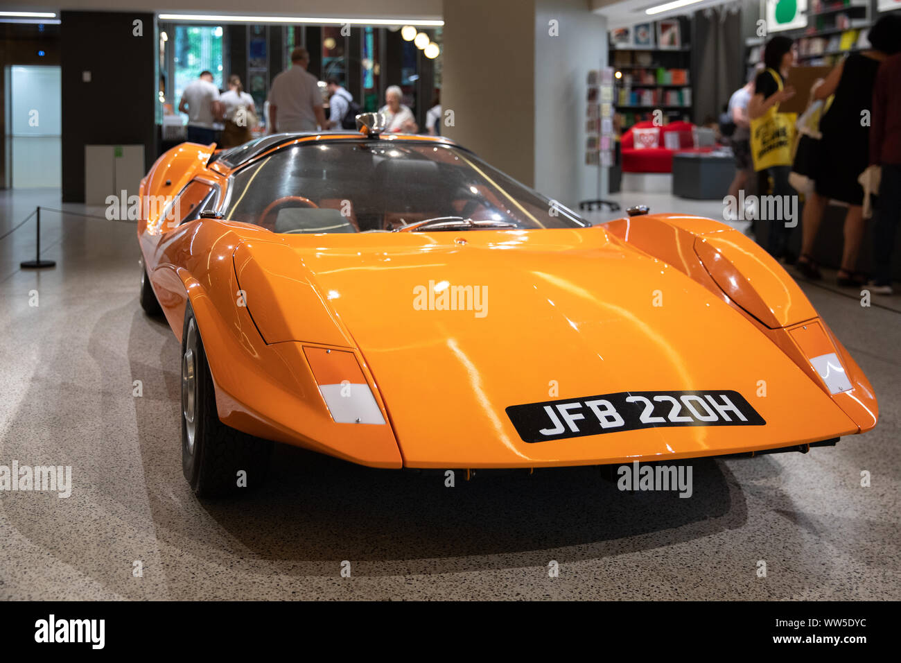 British car design -Fotos und -Bildmaterial in hoher Auflösung – Alamy