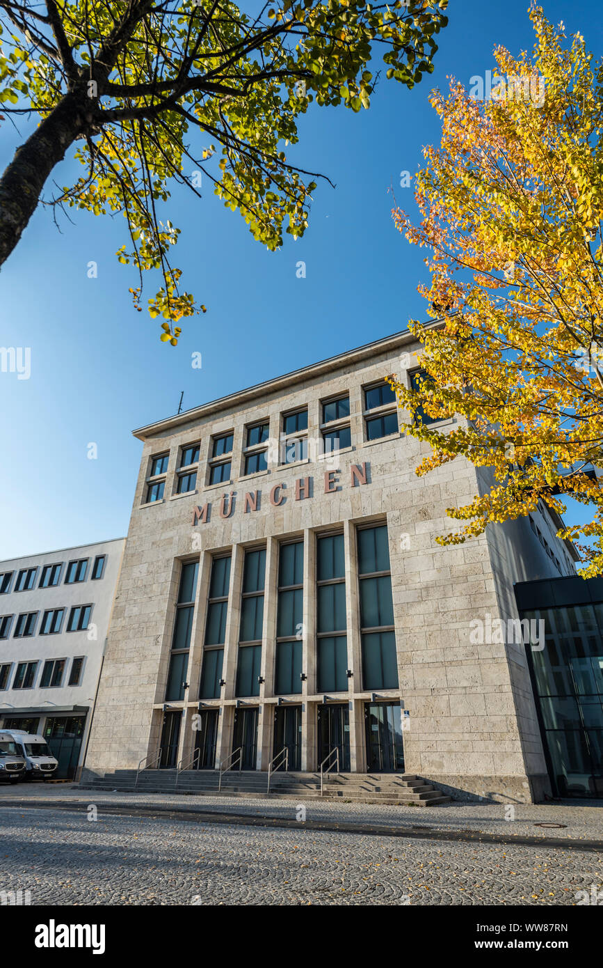 Flughafen münchen riem -Fotos und -Bildmaterial in hoher Auflösung – Alamy