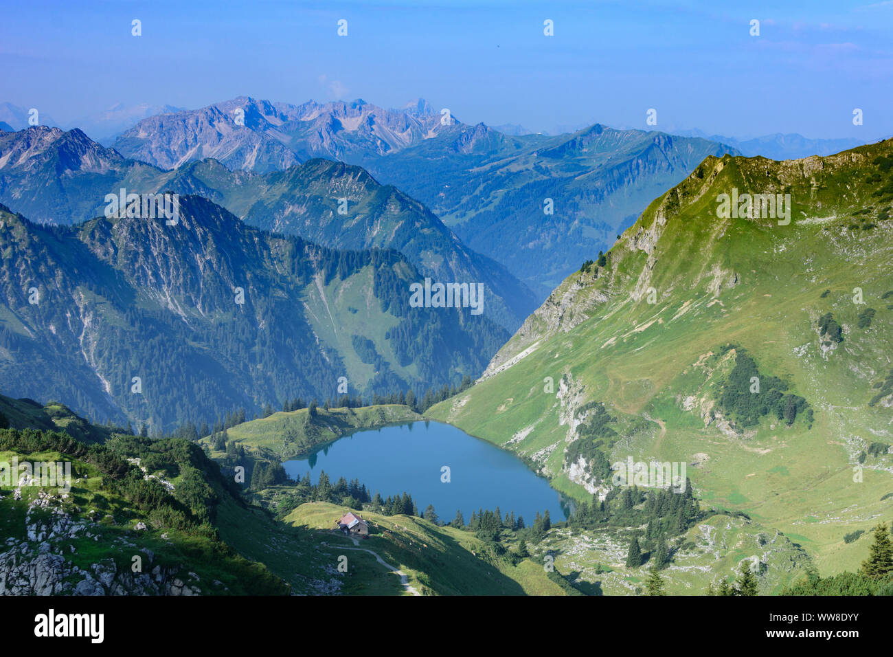 Lake seealpsee -Fotos und -Bildmaterial in hoher Auflösung – Alamy