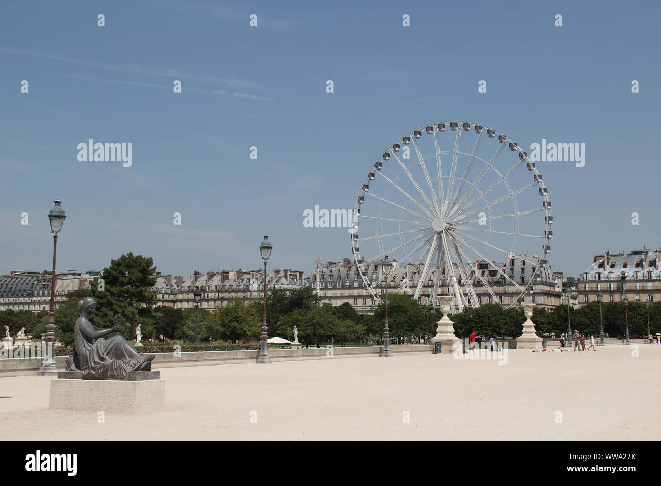 Der roue de paris -Fotos und -Bildmaterial in hoher Auflösung – Alamy