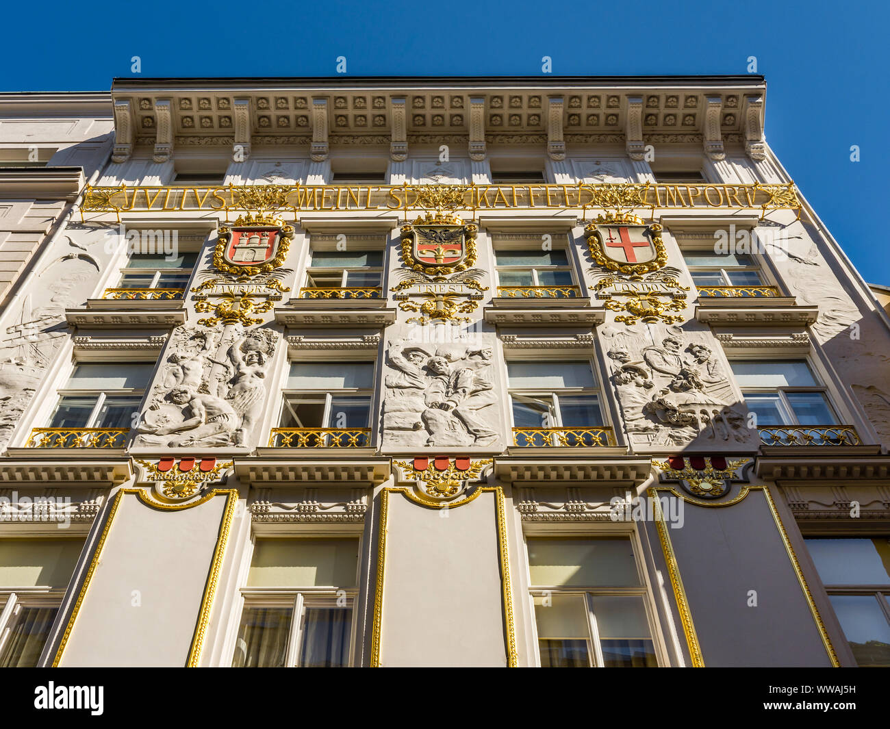 Meinl kaffee -Fotos und -Bildmaterial in hoher Auflösung – Alamy