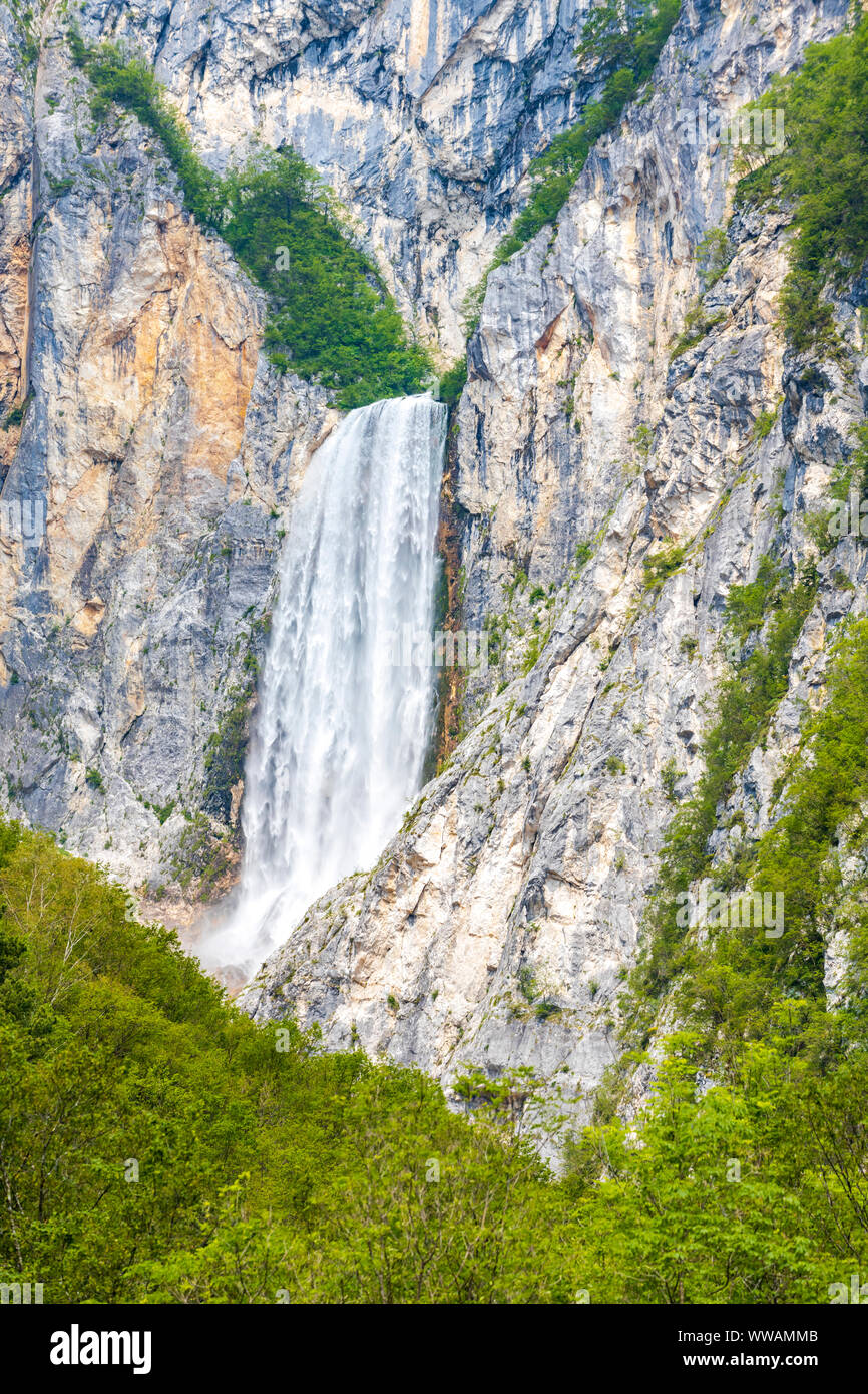 Boka Fall Stockfotos und -bilder Kaufen - Alamy