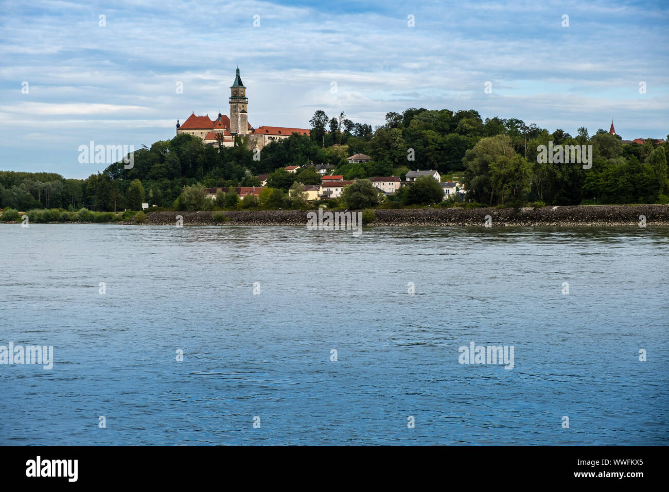 Wallsee sindelburg -Fotos und -Bildmaterial in hoher Auflösung – Alamy