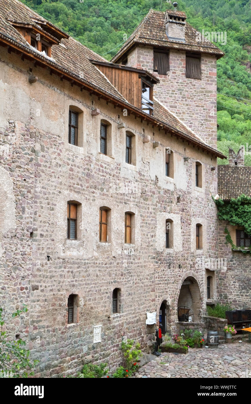 Schloss Runkelstein Stockfotos und -bilder Kaufen - Alamy