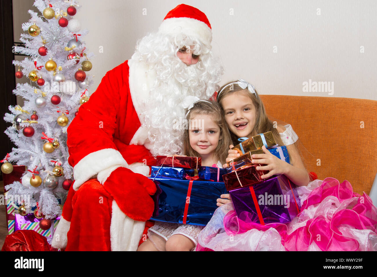 Emociones en los niños -Fotos und -Bildmaterial in hoher Auflösung – Alamy