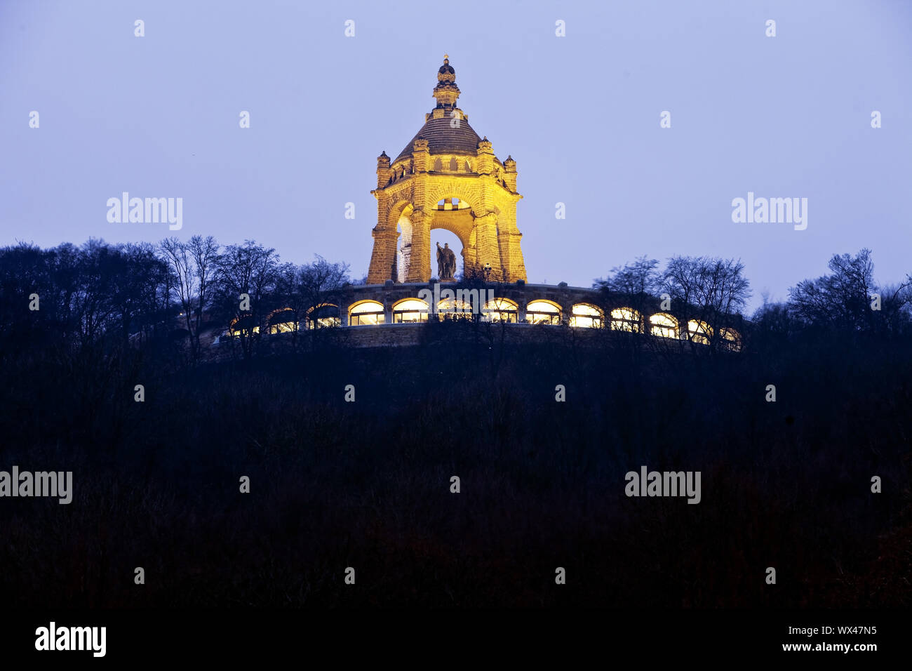Strasse der monumente -Fotos und -Bildmaterial in hoher Auflösung – Alamy