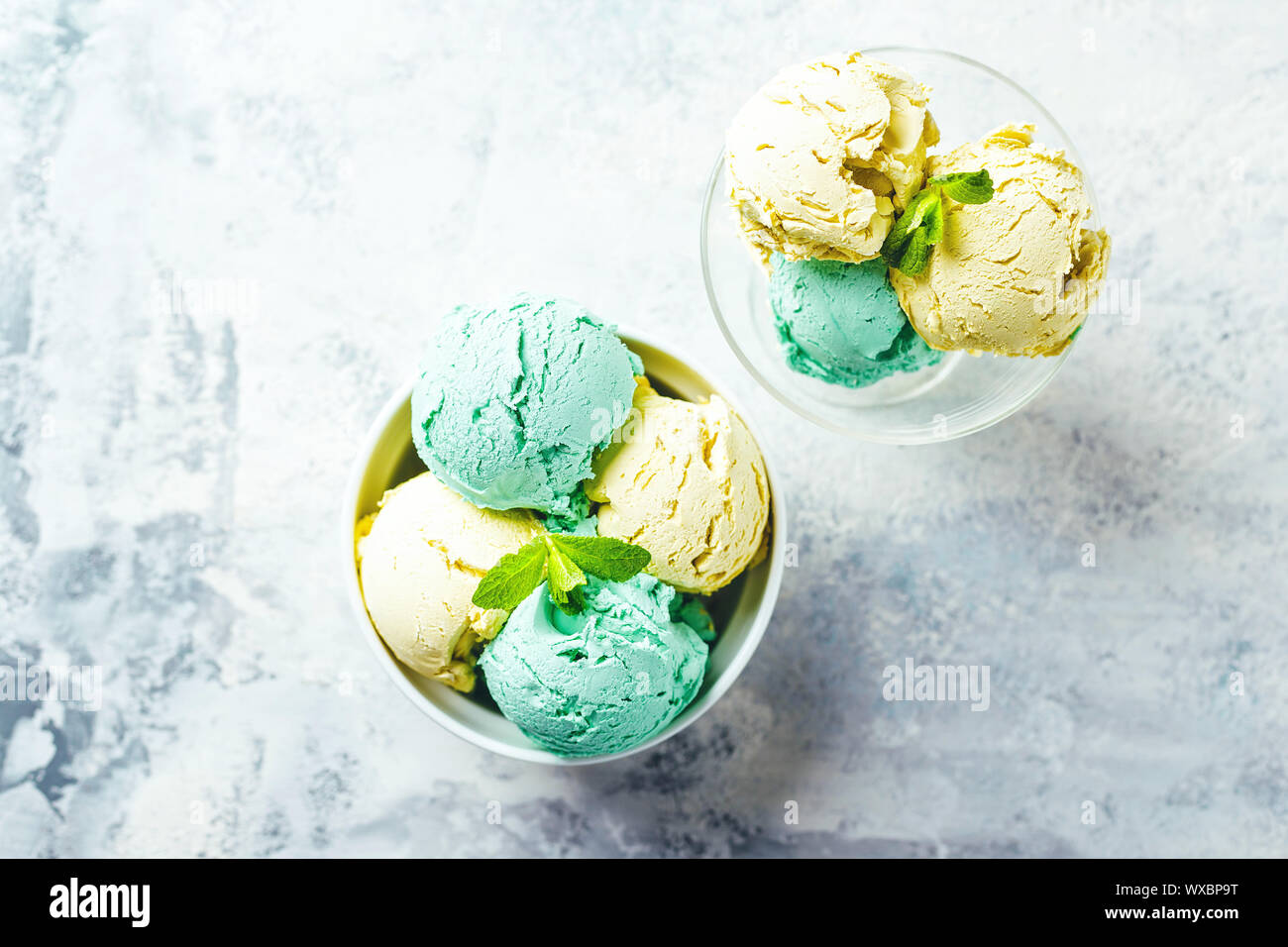 Summer sundae -Fotos und -Bildmaterial in hoher Auflösung – Alamy