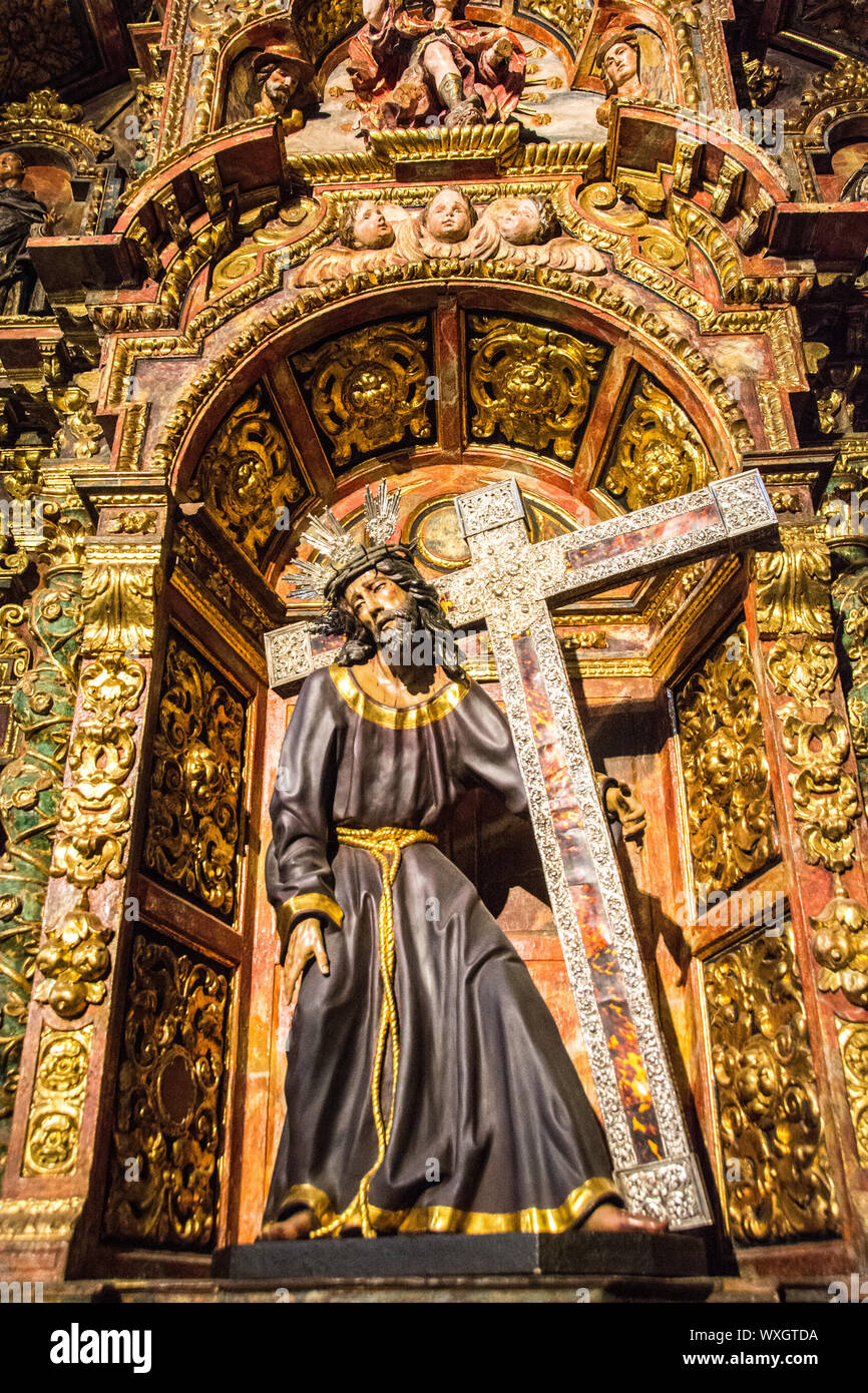 Santa maria magdalena ist eine barockkirche in sevilla -Fotos und ...