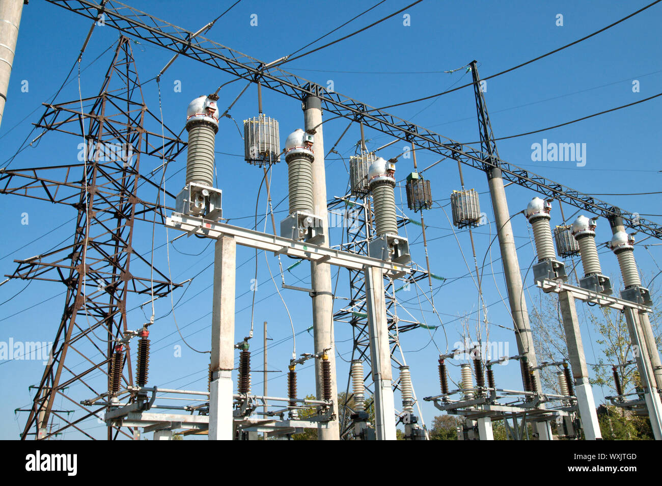 Hochspannungs umspannwerk -Fotos und -Bildmaterial in hoher Auflösung – Alamy