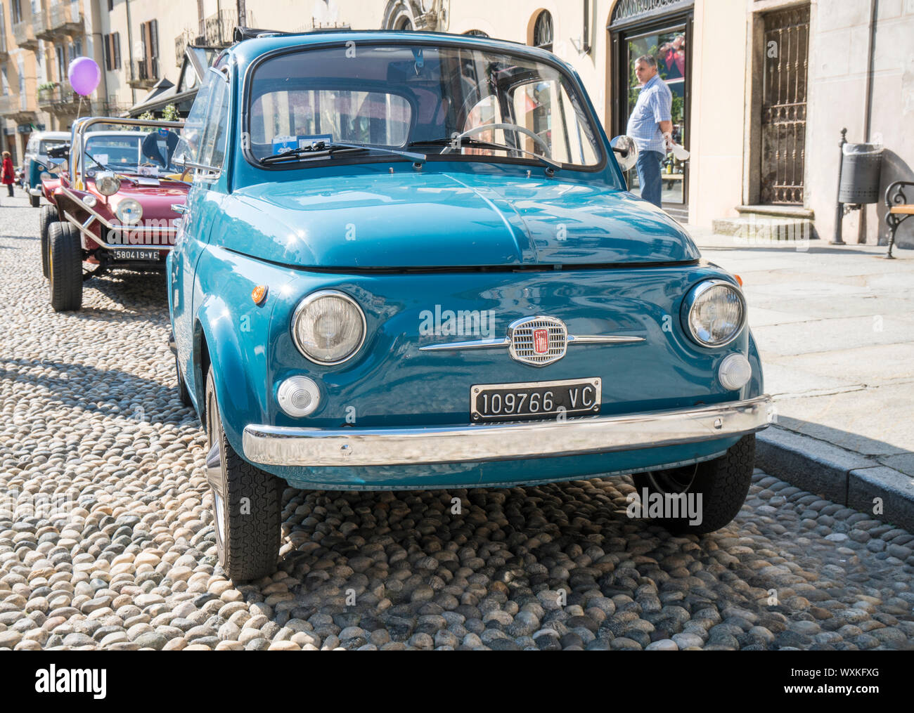 The fiat 500 italian -Fotos und -Bildmaterial in hoher Auflösung – Alamy