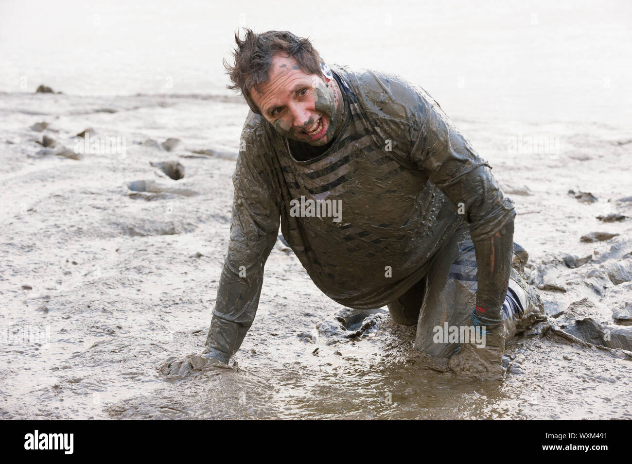 Jährliche Maldon Schlamm Rasse, 250 Konkurrenten, viele tragen Fancy ...