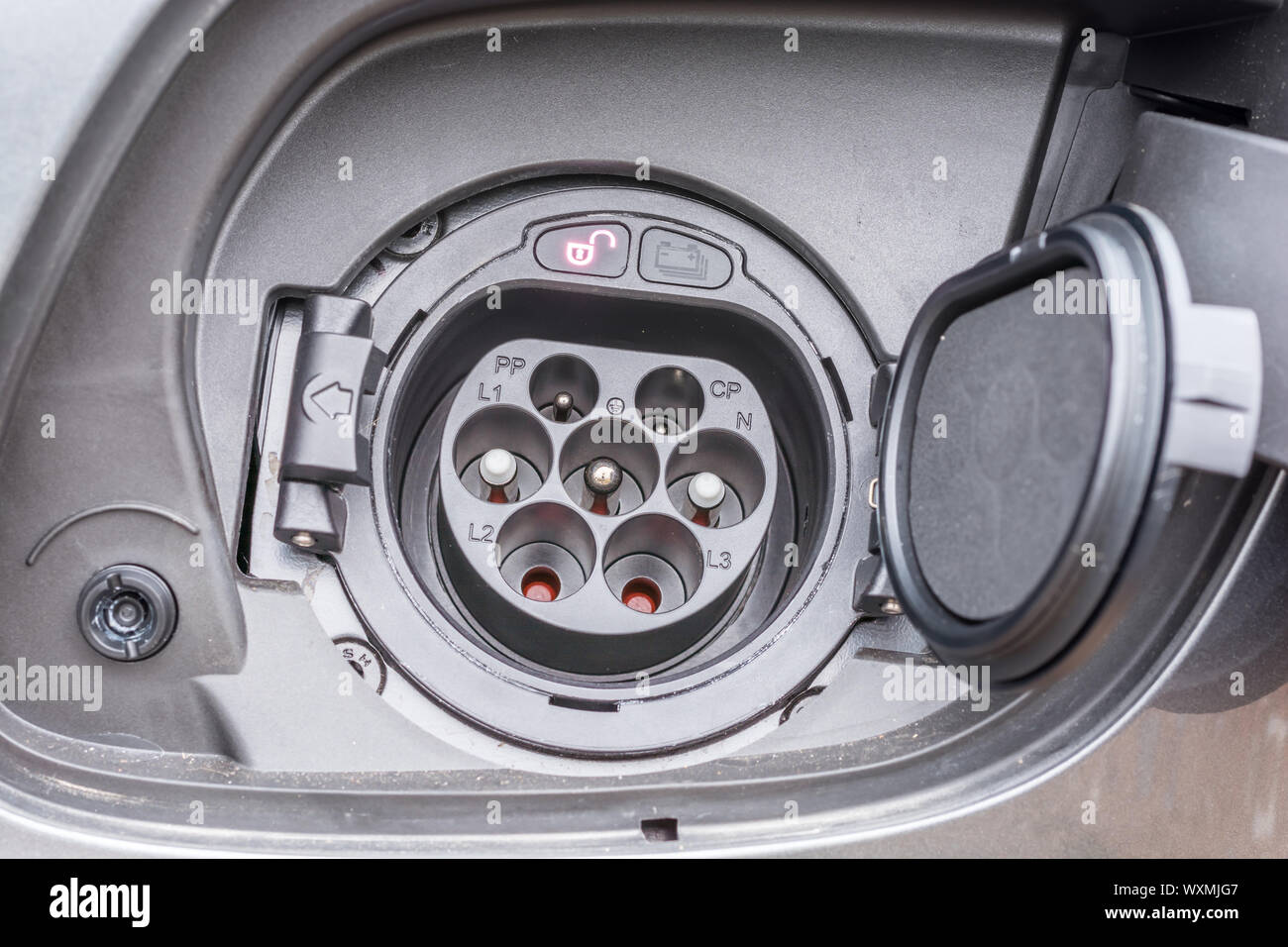 Ladekupplung typ 2 -Fotos und -Bildmaterial in hoher Auflösung – Alamy