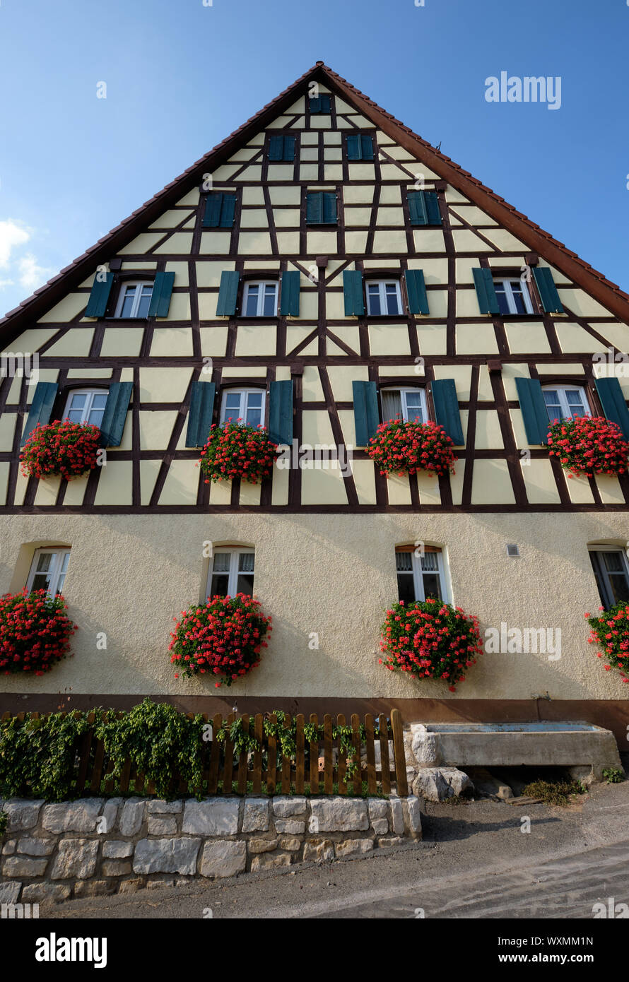 Bauernhaus historisch schweiz -Fotos und -Bildmaterial in hoher Auflösung – Alamy