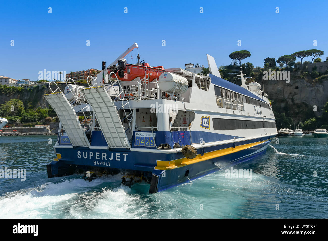 Hafen Sorrent Stockfotos und -bilder Kaufen - Alamy